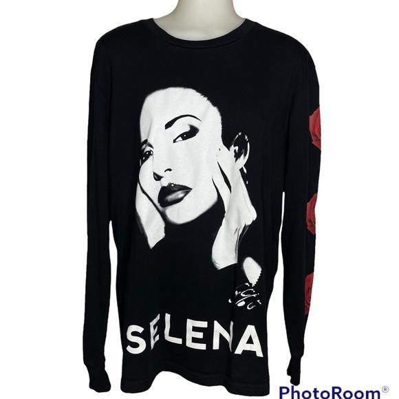 Tops | Selena Black And White Profile Bidi Bidi Boom Boom Rose Black ...